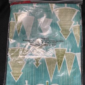 thirty-one | Holiday | 33 Thirty One Timeless Memory Pouches W Wintr ...